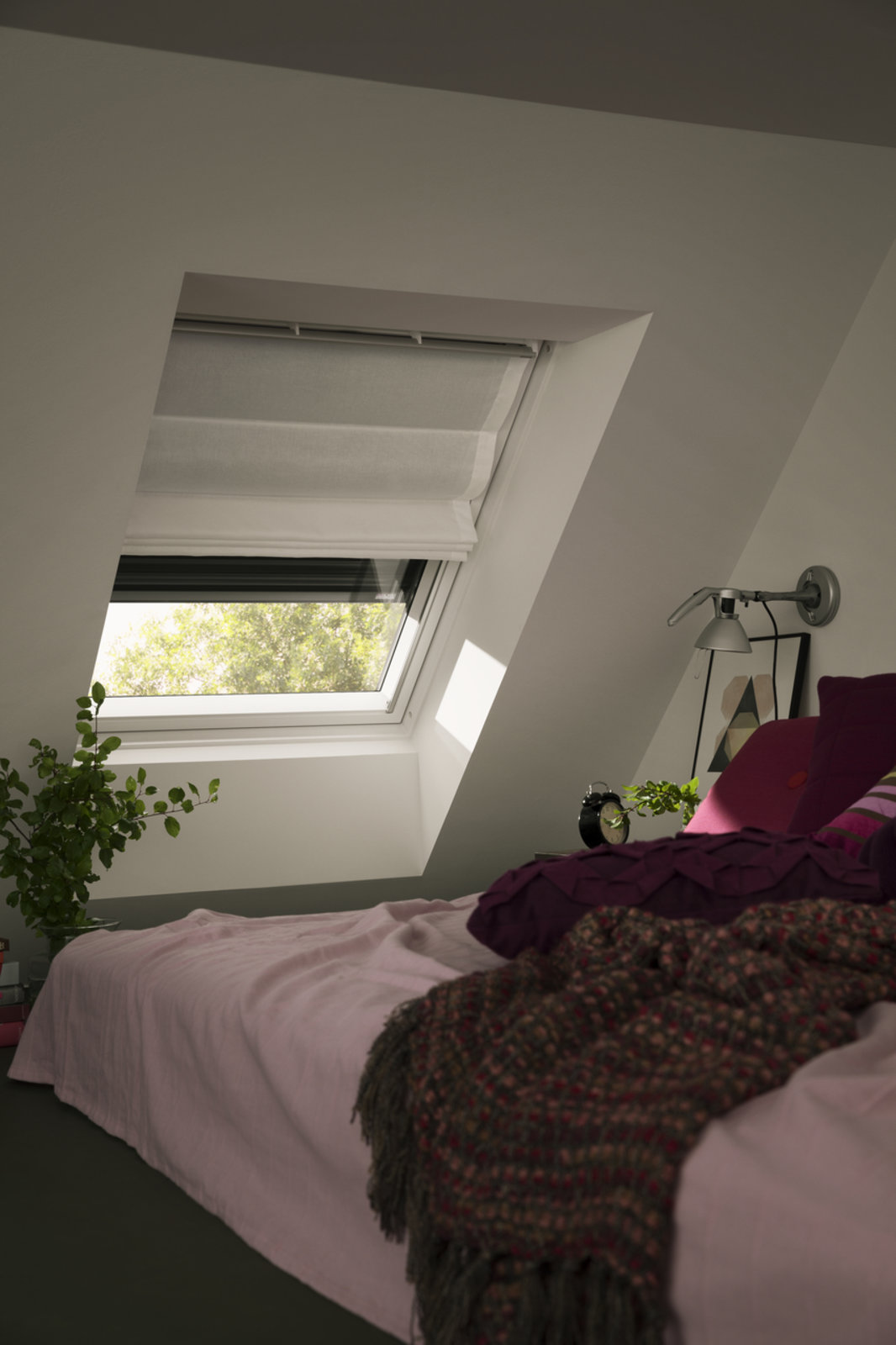 Rímske rolety na strešné okná VELUX | Kžalúzie.sk